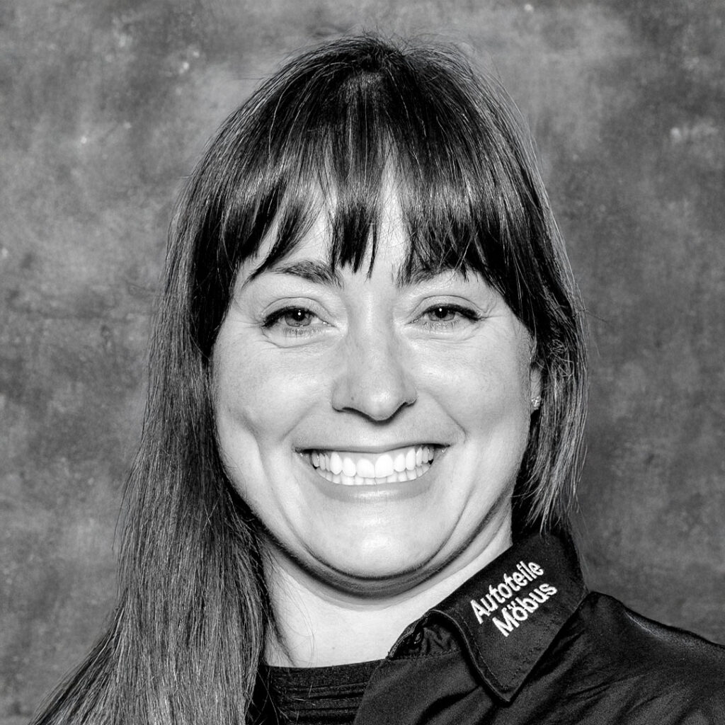 Unternehmen - Autoteile Möbus GmbH